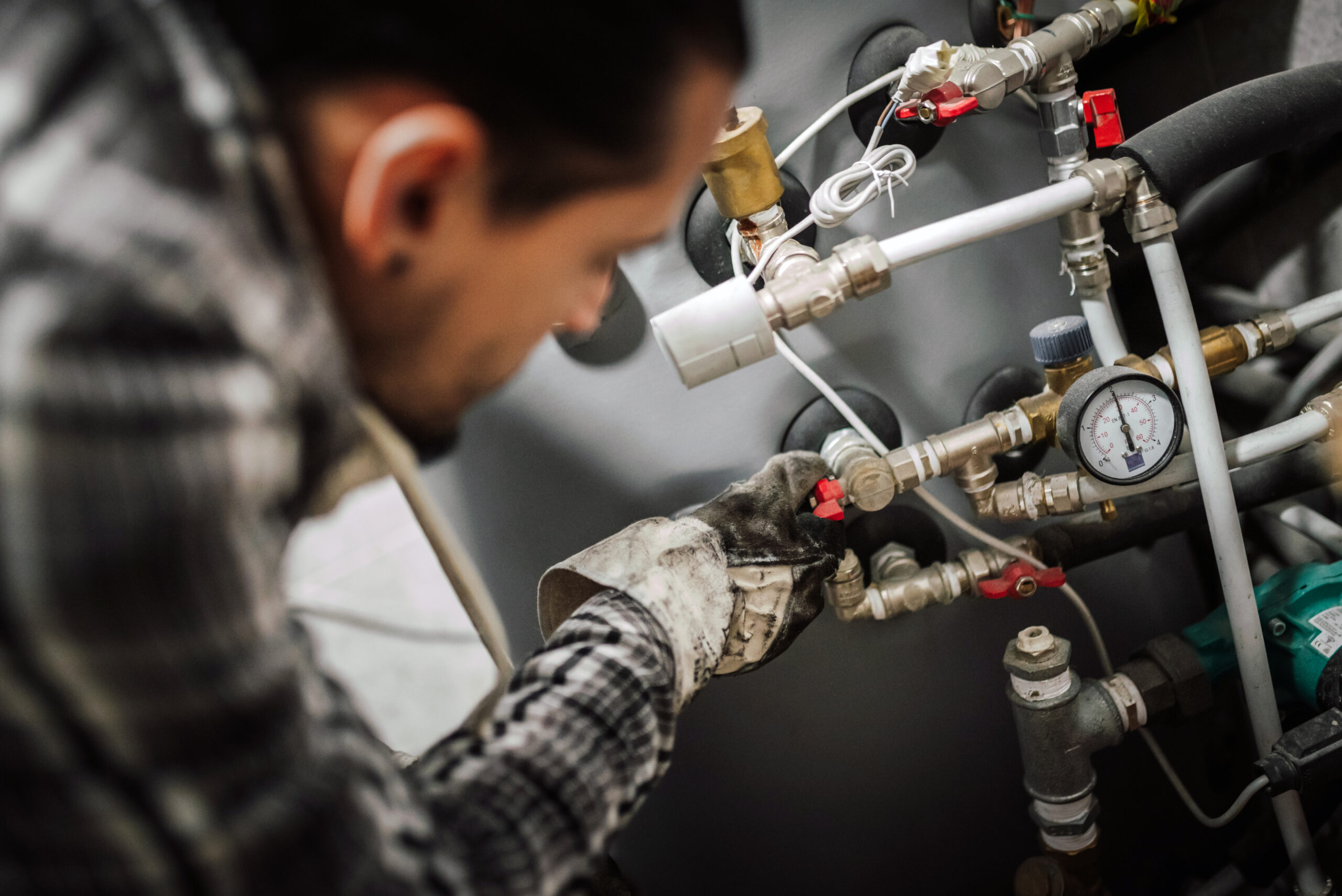 How Plumbers Detect Gas Leaks | Plumbtree Plumbing